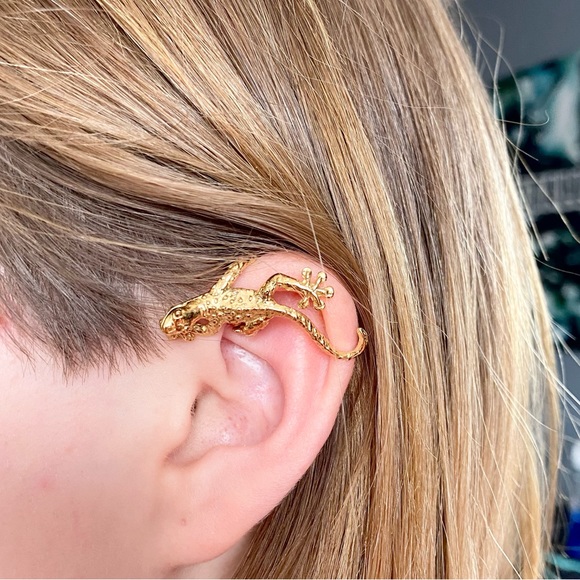 Jewelry | Nwot Gecko Lizard C70 Adjustable Gold Tone Ear Cuff ...